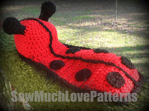 Ravelry: Lady Bug Cape pattern by April Hudson