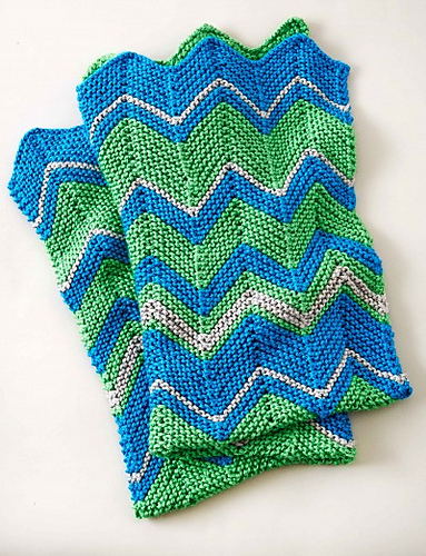 Ravelry: Zig Zag Knit Chunky Blanket pattern by Bernat Design Studio