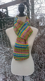 Ravelry: Shantilee's One Row Scarf