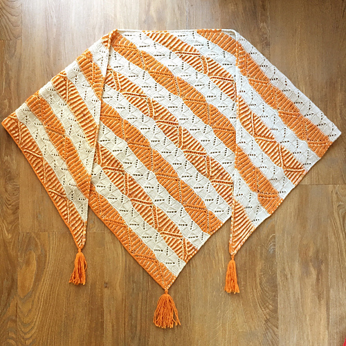 Ravelry: Mulawa Shawl pattern by Shara Made