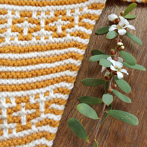 Ravelry: Vela Shawl pattern by Shara Made