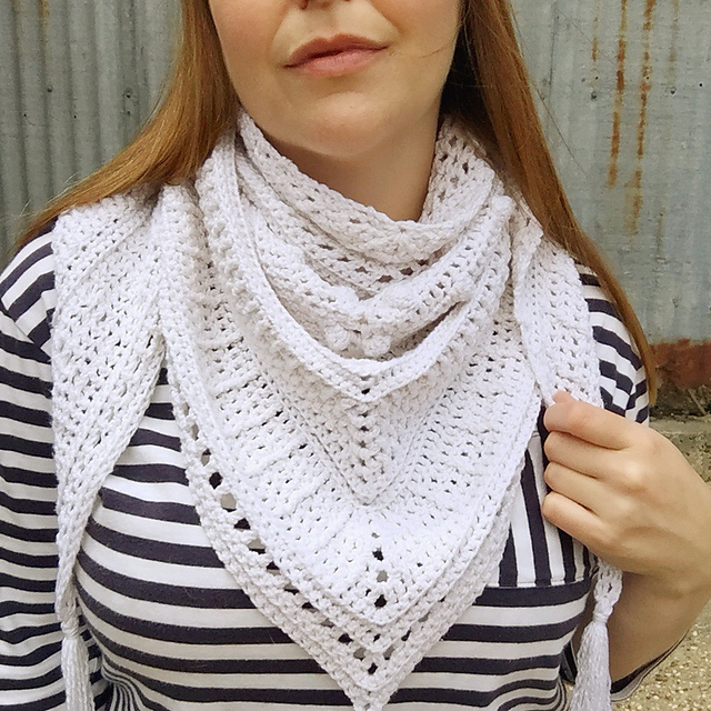 Ravelry: Altair Shawl pattern by Shara Made