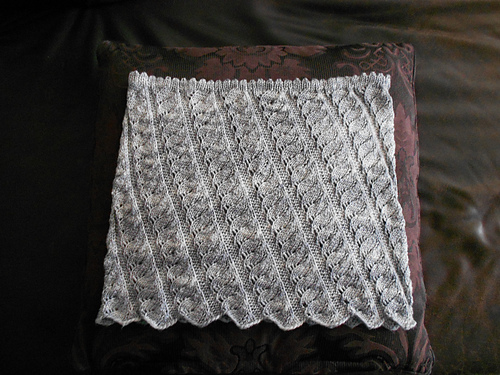Ravelry: Winglette Cowl pattern by Sharon Boswell