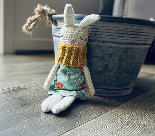 Ravelry: Rag Doll Bunny pattern by Sheila Houle