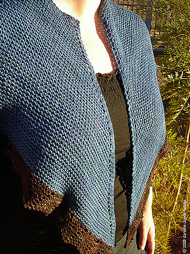 Ravelry: Reading Shawl aka The 'Stay Put' Shawl pattern by Danielle Landes