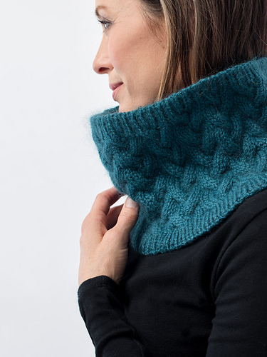 Ravelry: Rise pattern by Shellie Anderson