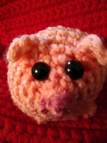 Ravelry: Peng the Mini Pig pattern by Deanne Shoyer