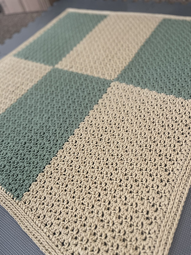 Ravelry: Baby's Best Bumpy Blanket pattern by Tanya Naser