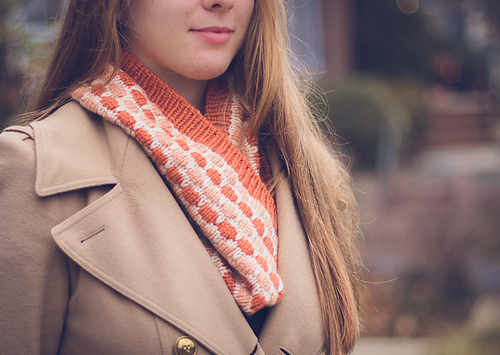 Ravelry: Prosecco Cowl pattern by Amanda Turcotte