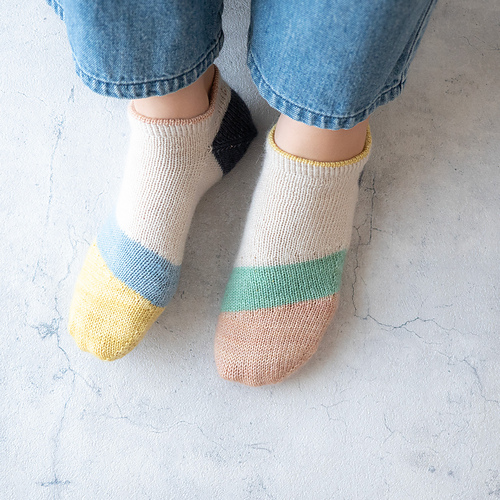 Ravelry: Naname Ue pattern by Yucca