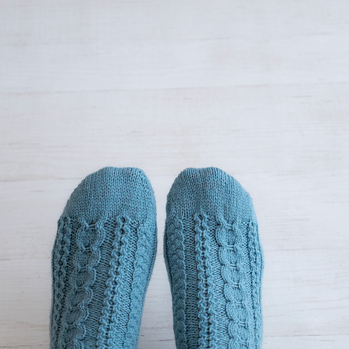 Ravelry: humu humu socks pattern by Yucca