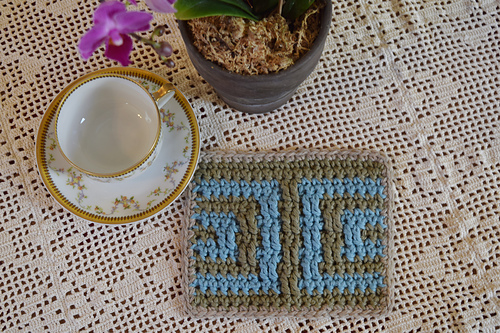 Ravelry: Mosaic Potholder pattern by Sia Karamalegos