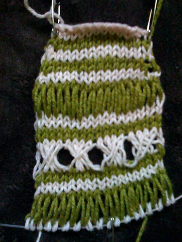 Ravelry: Paradigm Shift - Scarf pattern by Naomi Chaney