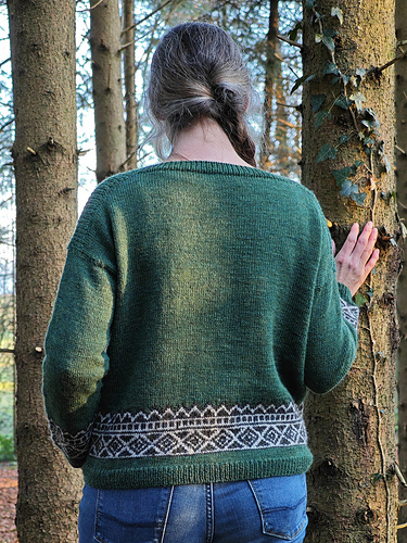 Ravelry: Red Panda Sweater pattern by Asita Krebs