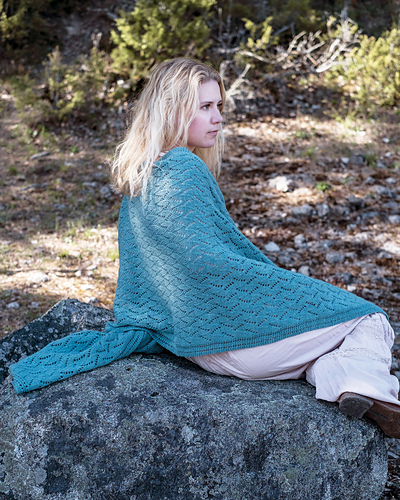 Ravelry: Fylgja pattern by Karen S. Lauger