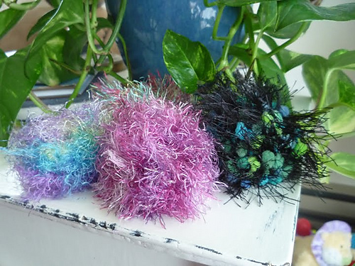 Ravelry: Colorful Tribbles pattern by Rachel Hansen