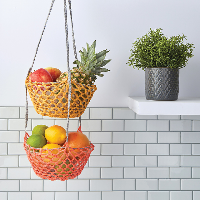 Ravelry: Mesh Hanging Baskets pattern by Fran Morgan