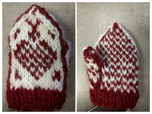 Ravelry: Scandinavian Hjerte Mitten Ornament pattern by Nine Worlds Designs