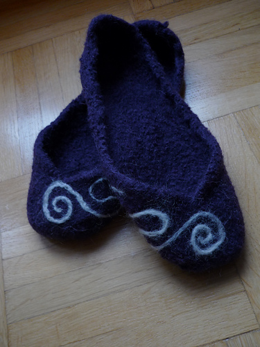 Ravelry: Two Hour Felted Slippers pattern by Nene