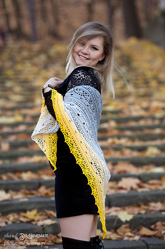 Ravelry: SisLove Shawl pattern by SisHomemade
