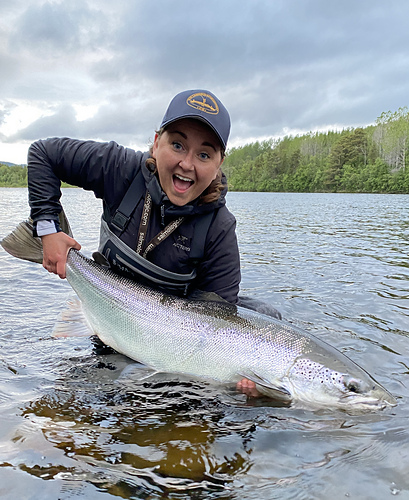 Ravelry: Lohi Sweater pattern by Sisu Knitwear