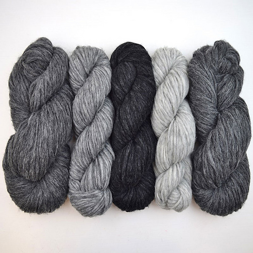 Ravelry: Nohea Shawl pattern by SKEINO LLC