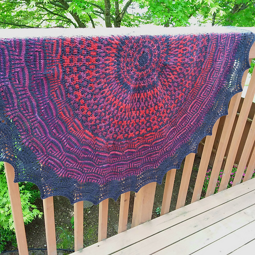 Ravelry: #06 Circular Wrap pattern by Susan Ashcroft