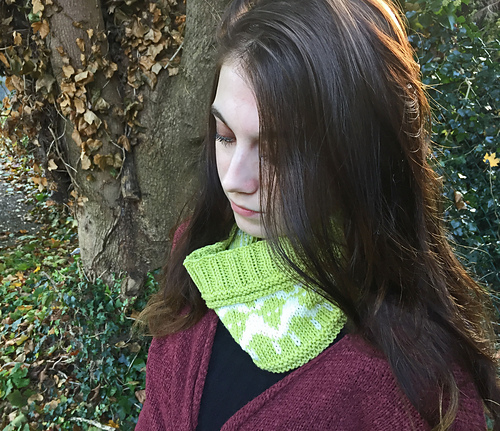 Ravelry: Woolly Sheep Cowl pattern by Sylvia Leake