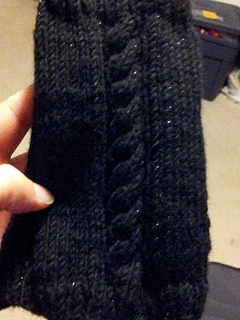 Ravelry: Twisted Handwarmers! pattern by MoonBeamKnits
