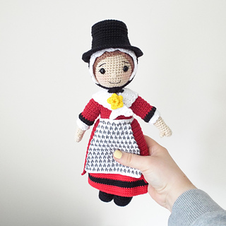Ravelry: Gwen the Welsh Doll pattern by Smiley Crochet Things