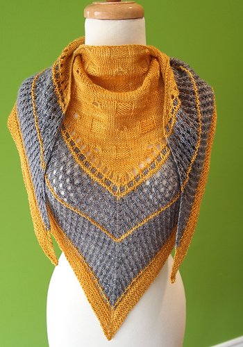 Ravelry: Polyhymnia's Triangle pattern by Rosemary (Romi) Hill