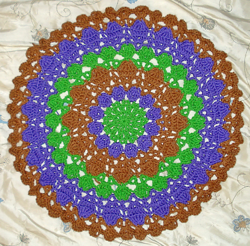 Ravelry: Flower Petal Yarn Doily pattern by Donna Mason-Svara