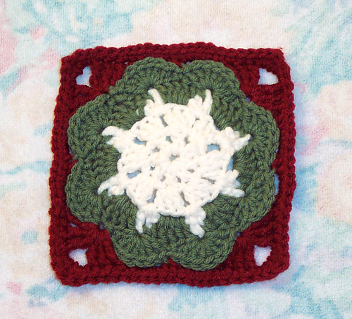 Ravelry: Holiday Duo Squares 6x6 pattern by Donna Mason-Svara