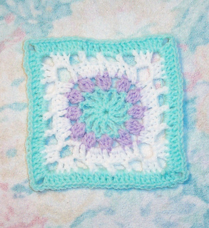 Ravelry: Little Flower Square 6x6 pattern by Donna Mason-Svara