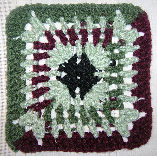 Ravelry: Log Cabin 7 x 7 square pattern by Donna Mason-Svara