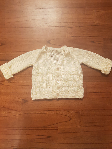 Ravelry: Jordan Cute V-Neck Cardigan pattern by marianna mel