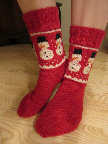 Ravelry: Frosty Feet pattern by DROPS design
