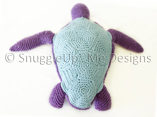 Ravelry: Crochet Sea Turtle Pattern - Pillow Pal pattern by Annie Wang