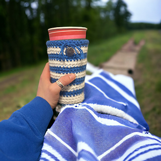 Ravelry: Striped Coffee Sleeve pattern by Veronica Turley