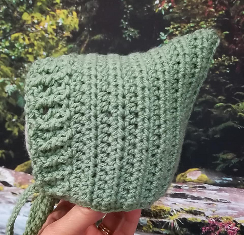 Ravelry: Little Pixie Bonnet pattern by Nicky Buxton