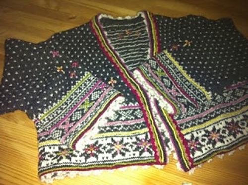 Ravelry: Fritt etter Setesdal pattern by Sidsel J. Høivik