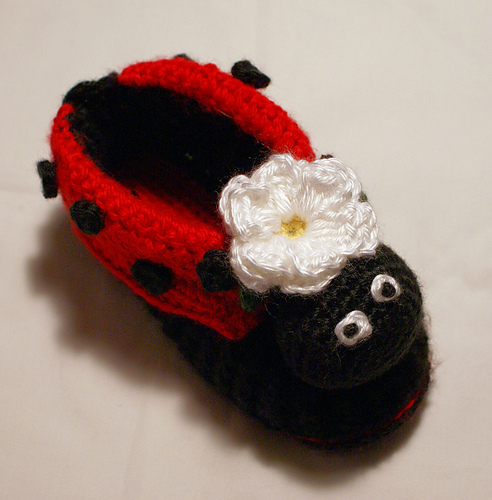 Ravelry: Crocheted "Lady Bug" Slippers pattern by Soignée In Crochet