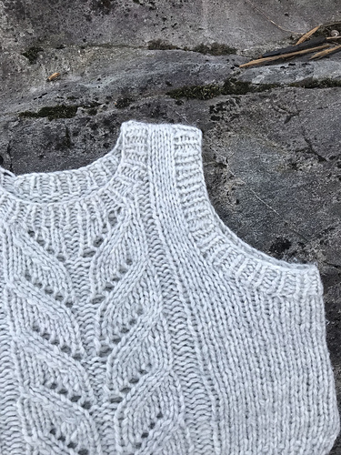 Ravelry: OLLI SLIPOVER pattern by Solfrid Aastvedt Dahl