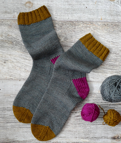 Ravelry: Sonder Socks pattern by Sonder Yarn Co.