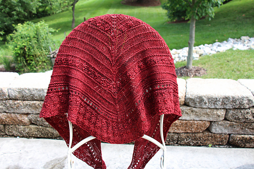 Ravelry: Whispering Island Shawl pattern by Helen Stewart