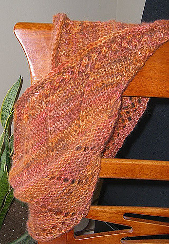 Ravelry: Moebius Cowl pattern by Cat Bordhi