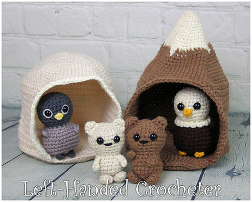 Ravelry: Igloo and Mountain Playset pattern by The Left-Handed Crocheter