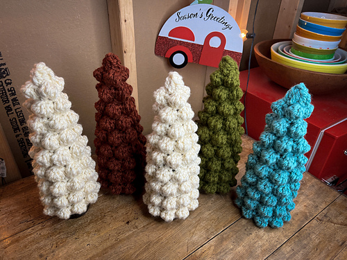 Ravelry: Christmas Tree Wine Topper pattern by Christine Blue