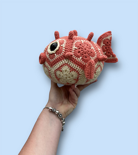 Ravelry: Bubbles the African Flower Puffer Fish pattern by selina page