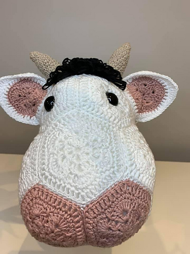 Ravelry: Bluebell the African flower cow. pattern by selina page